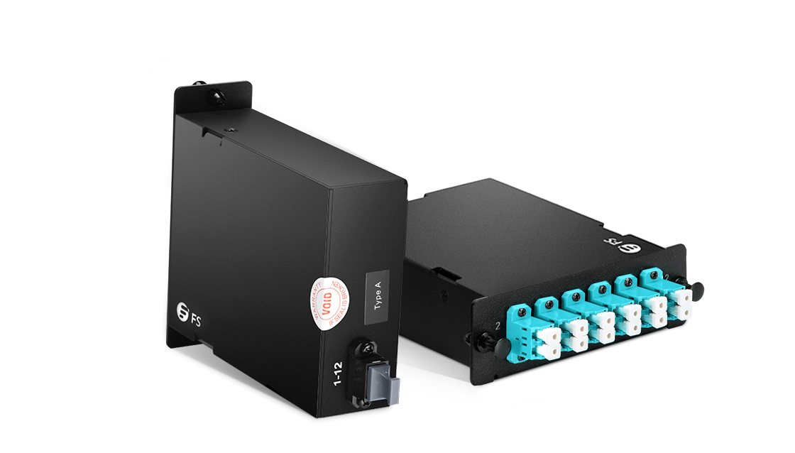 12 Fibers MTP-12 LC MPO/MTP Cassette Module, OM4, Polarity A | FS.COM