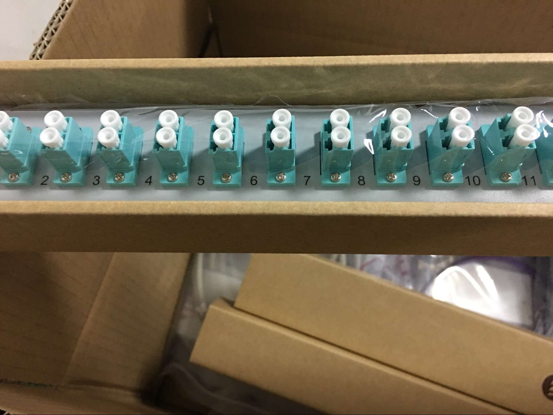 48 Port LC Fiber Patch Panel, OM4 Multimode - FS.com