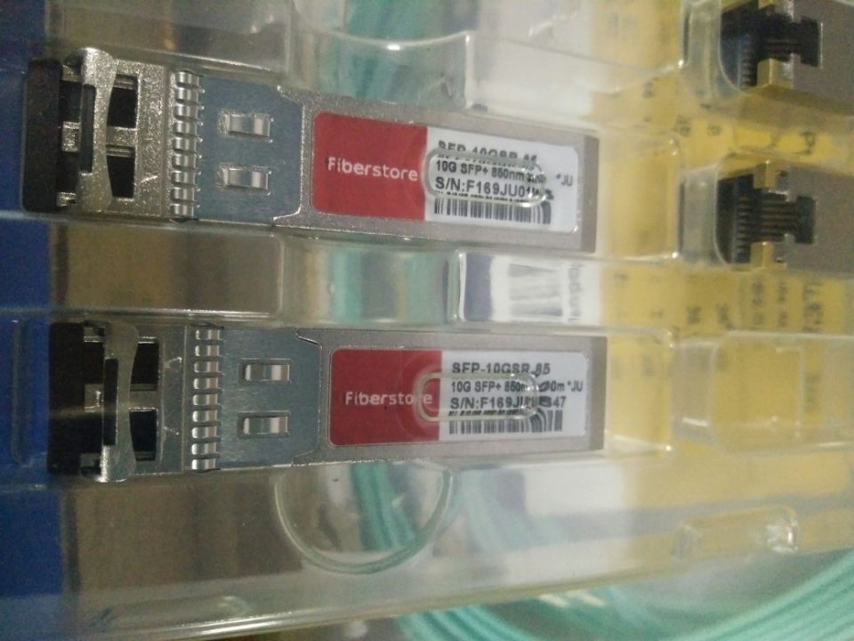 Intel E10GSFPSRX 10GBASE-SR SFP+ Transceiver Module - FS